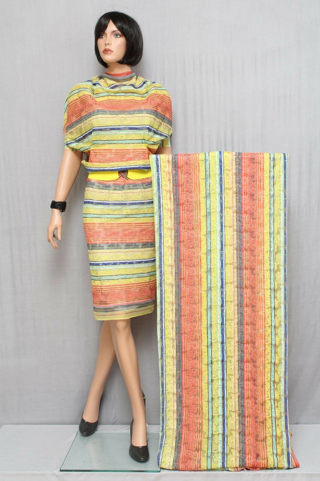 Ткань Вышивка на сетке коралловые, синие, бирюзовые, салатовые полосы, ш124см, 0,5 м