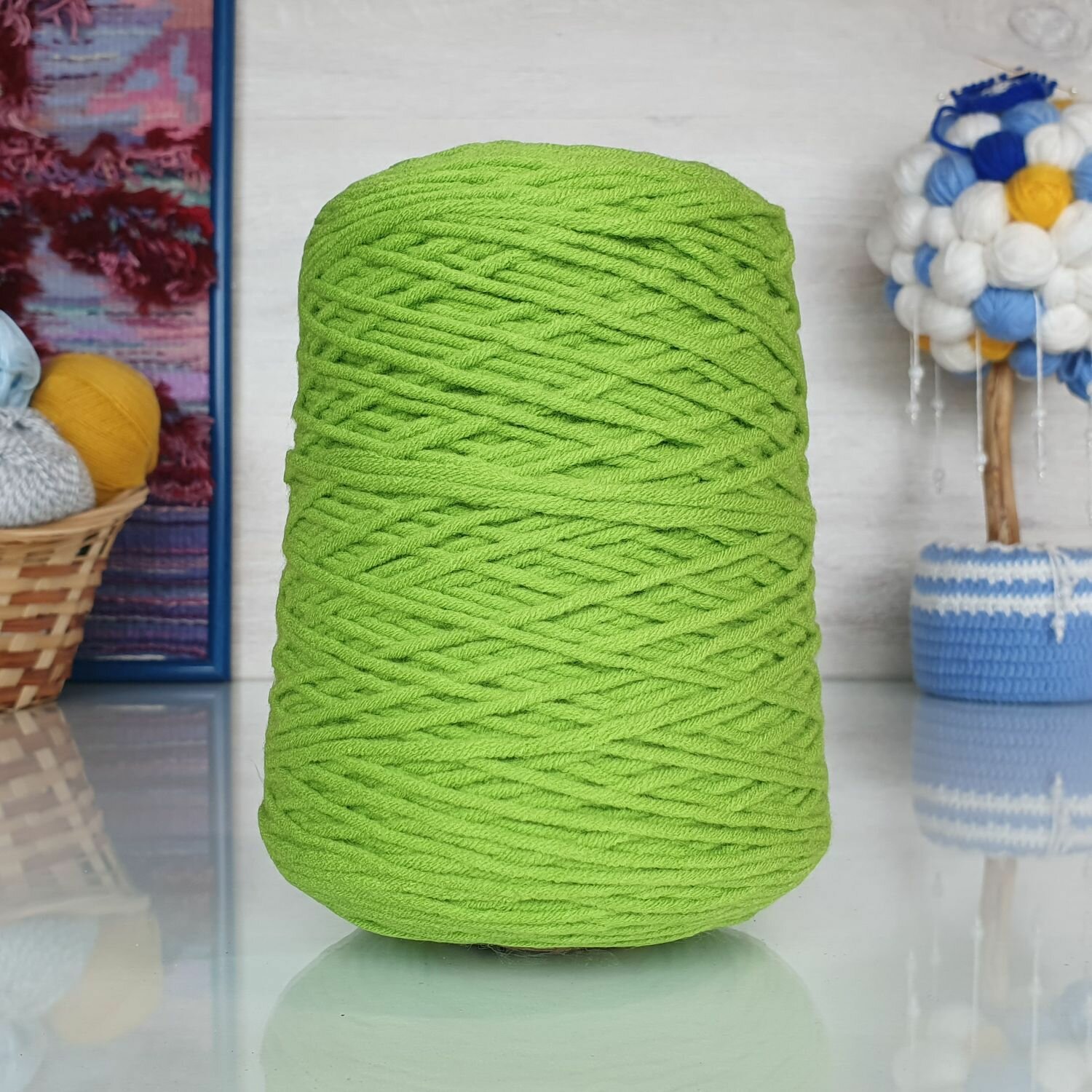 Пряжа MALIK HOBBY Соловей, тафтинг, яр. салат - 64, 100% акрил, 1 бобина, 400 г, 400 м.