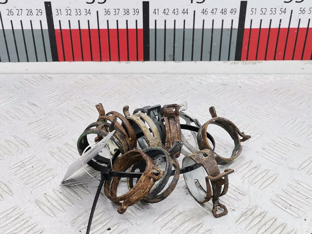 Хомут металлический Nissan Micra K11 11617798304 арт. 1956448