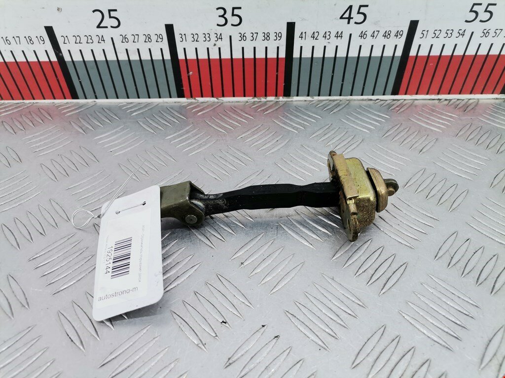 Ограничитель открывания двери передней Nissan Almera N16 80430BM700 арт. 1925144