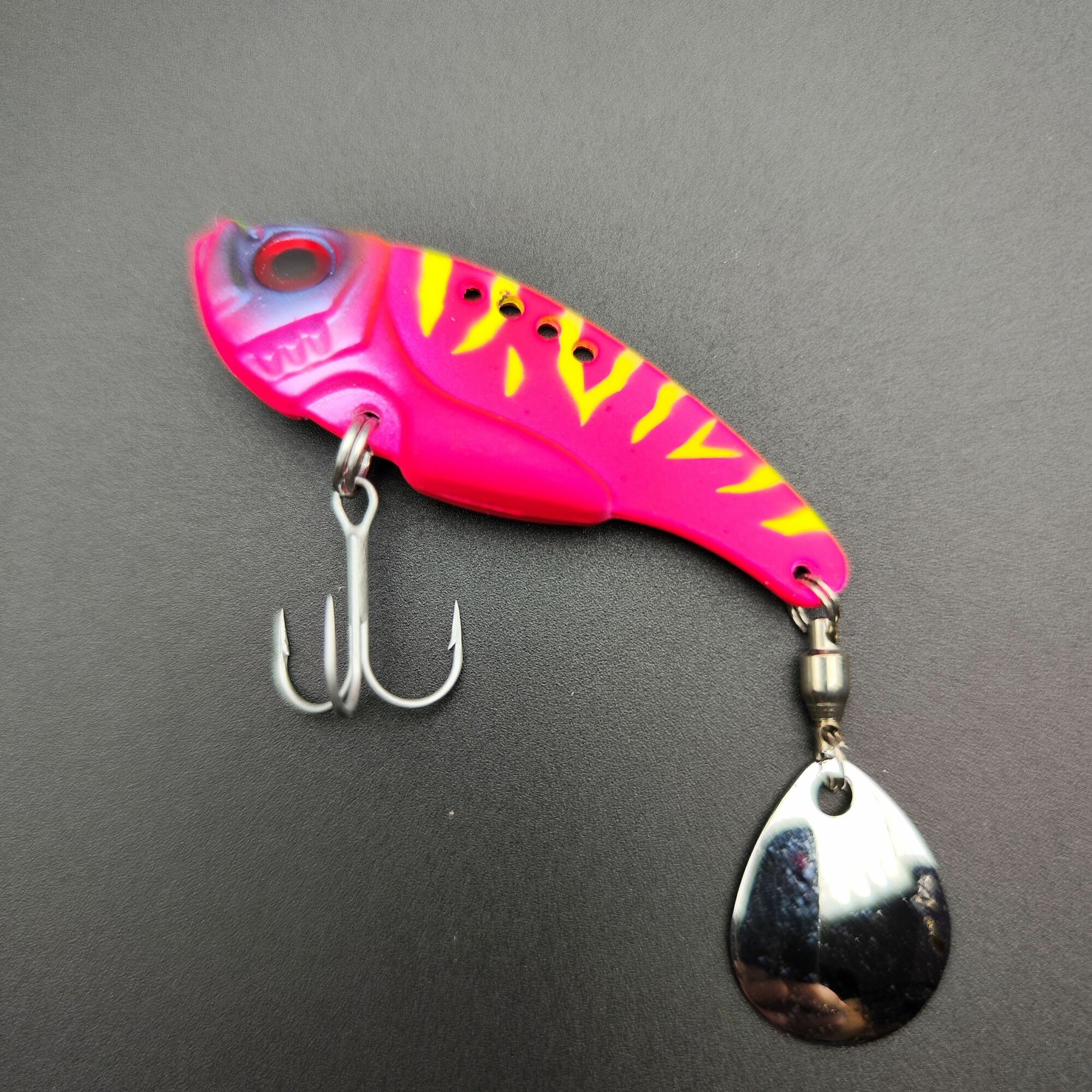 Тейл спинер Kosadaka Fish darts FS-5 Япония на окуня, щуку, судака, форель