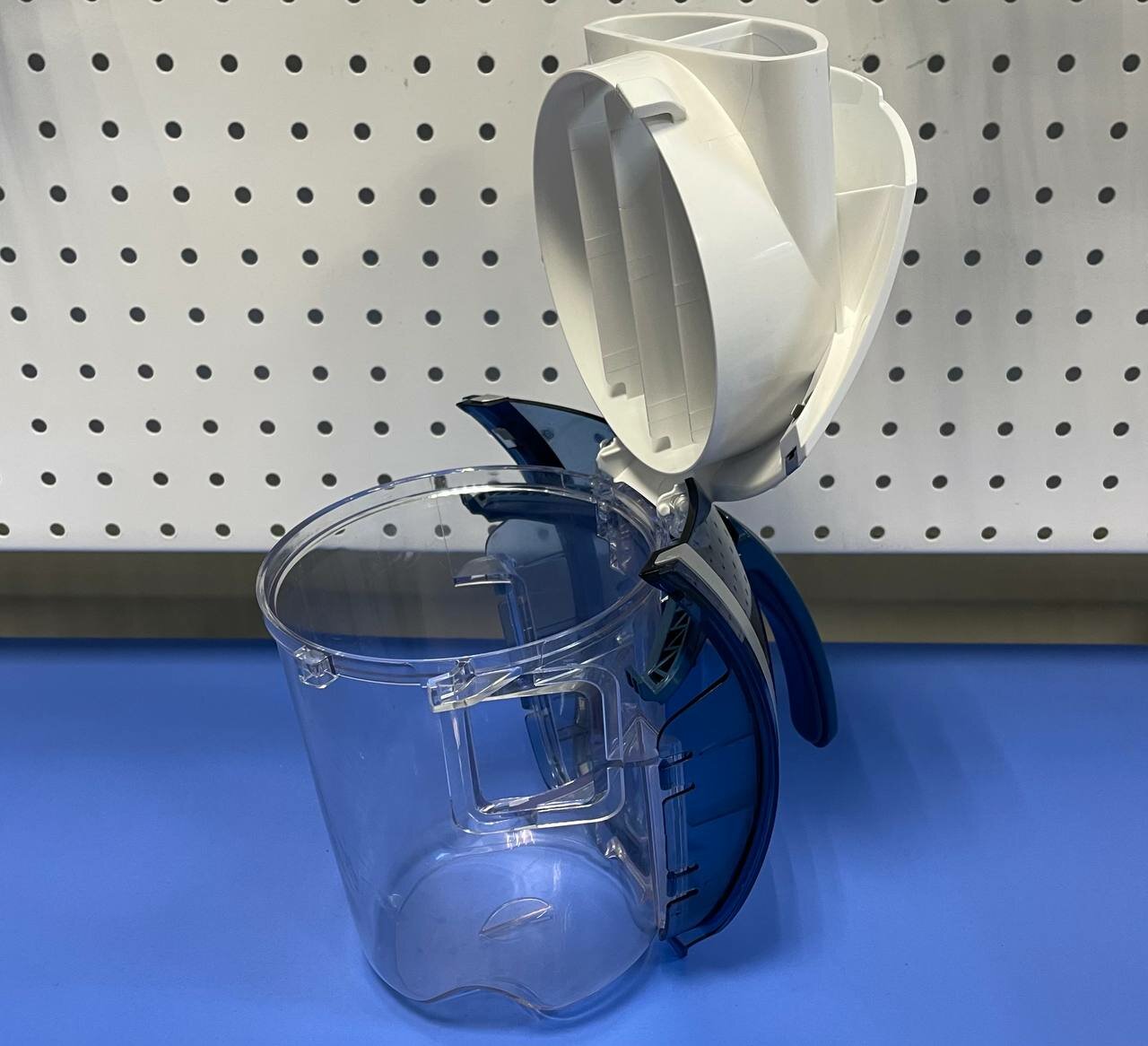 Контейнер пылесоса Tefal IQ7767EA (без фильтра)