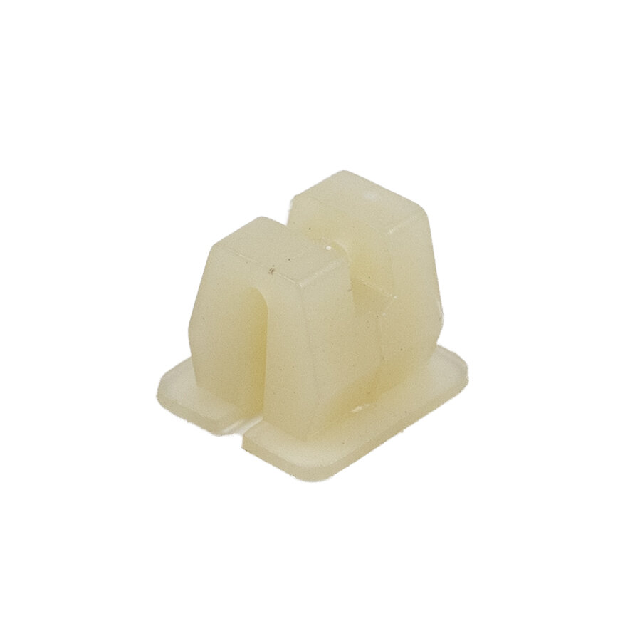 Держатель самореза/пистон квадр./пластмас. 14х16х12 (ГАЗ)