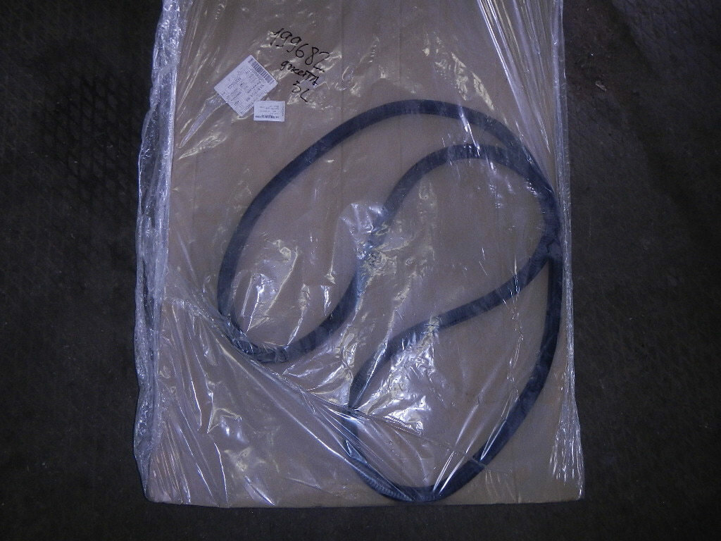 Б/У Уплотнитель двери, Volkswagen (Фольксваген)-JETTA (11-) VOLKSWAGEN JETTA (11-18) задний левый Новый. 199682 VAG арт. ...