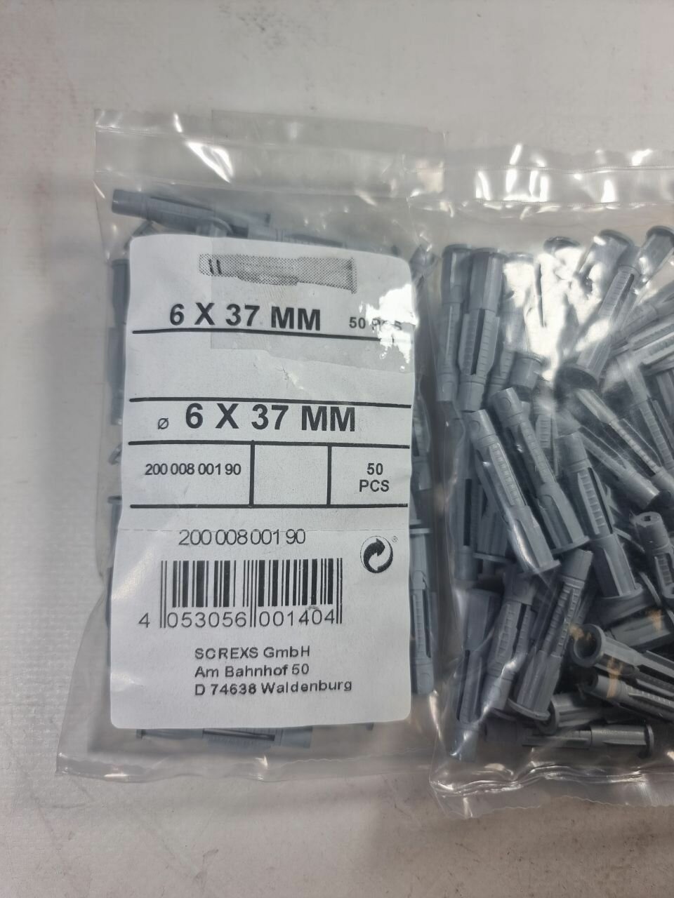 Дюбель пластиковый 6*37мм (50 шт)* 8 уаков. SCREXS SWG, Германия