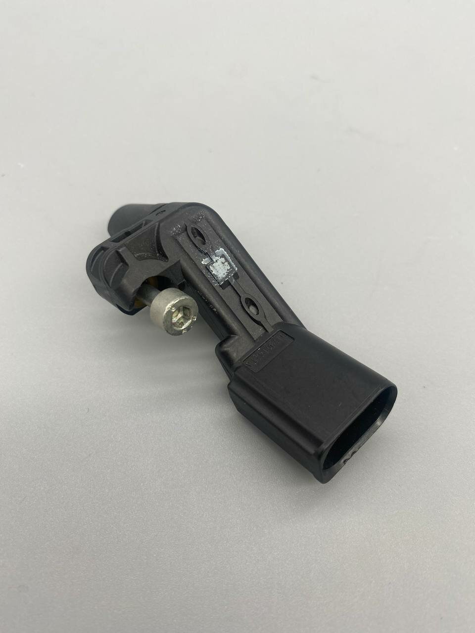 Датчик коленвала VAG 036906433E