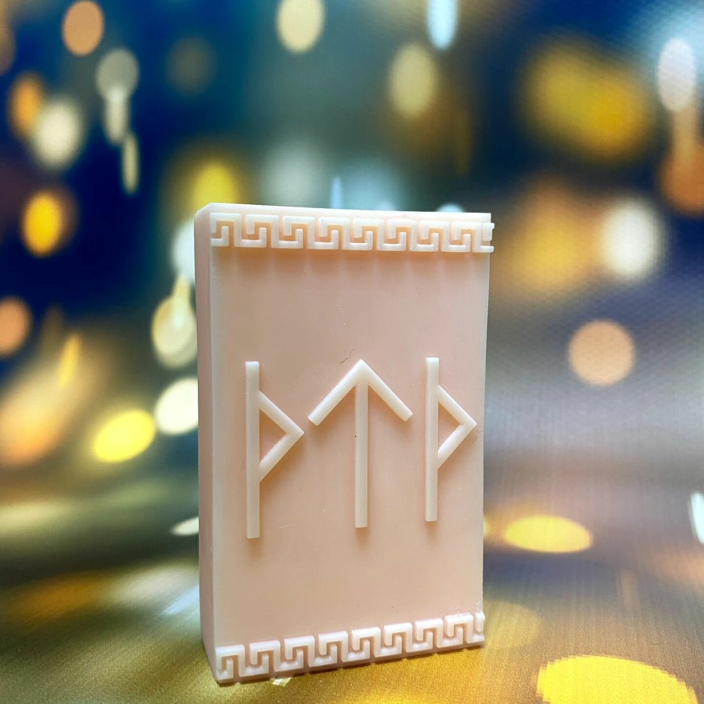 Форма силиконовая для свечей, мыла, гипса, смолы, бетона "Рунический став Защитный барьер" размеры свечи 8*5*2 см