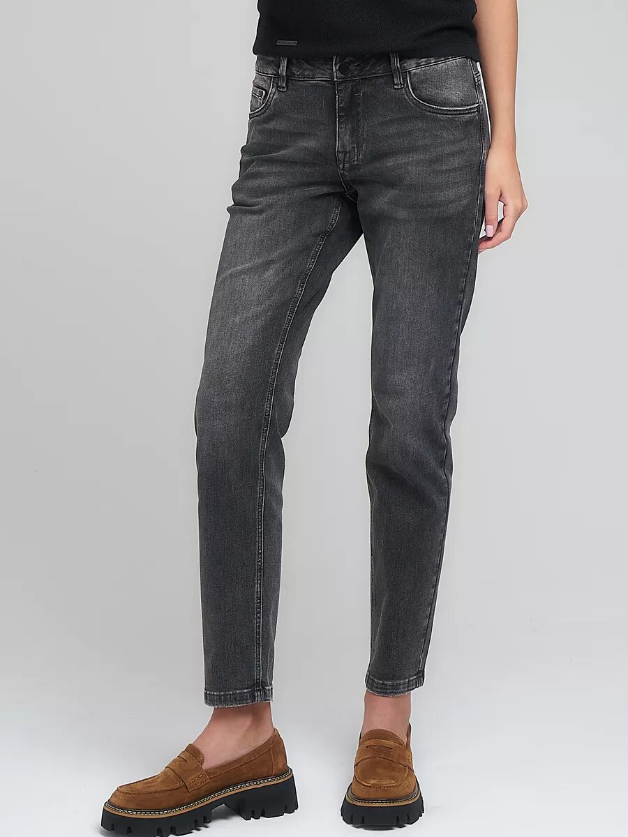 Джинсы бойфренды 