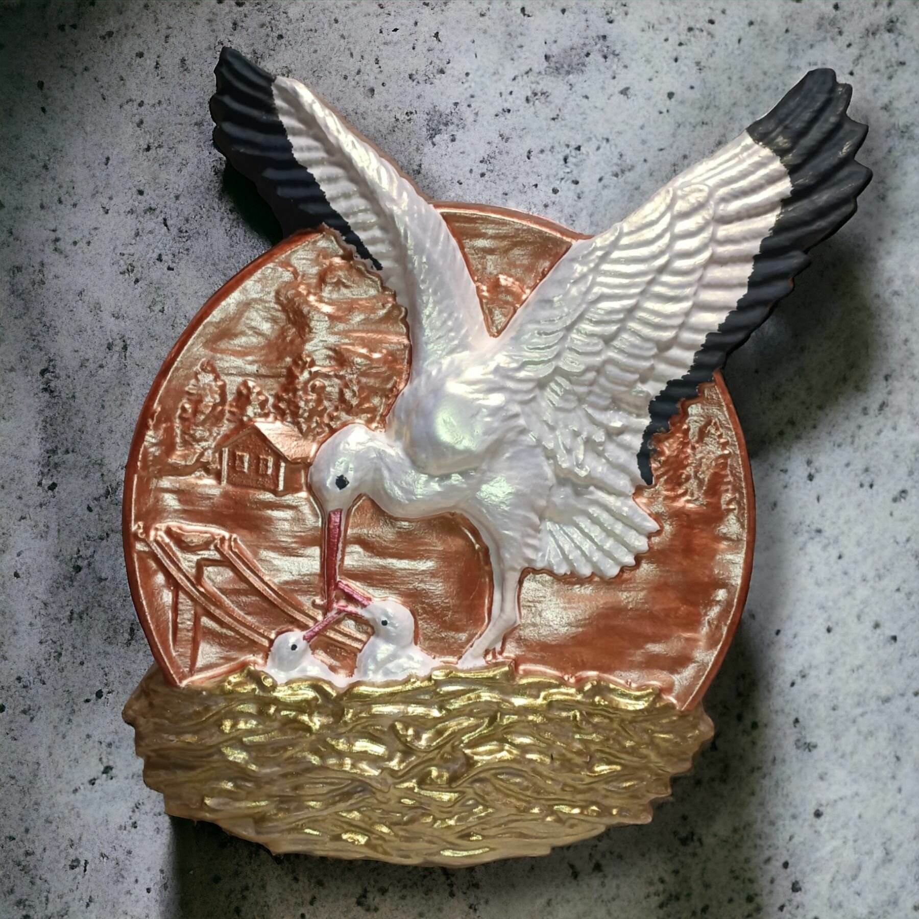 Панно, сувенир Аист, гнездо, птица из гипса. Декор для дома, офиса, кафе.