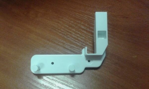 Кронштейн для откидной панели (левый) (341410006201)