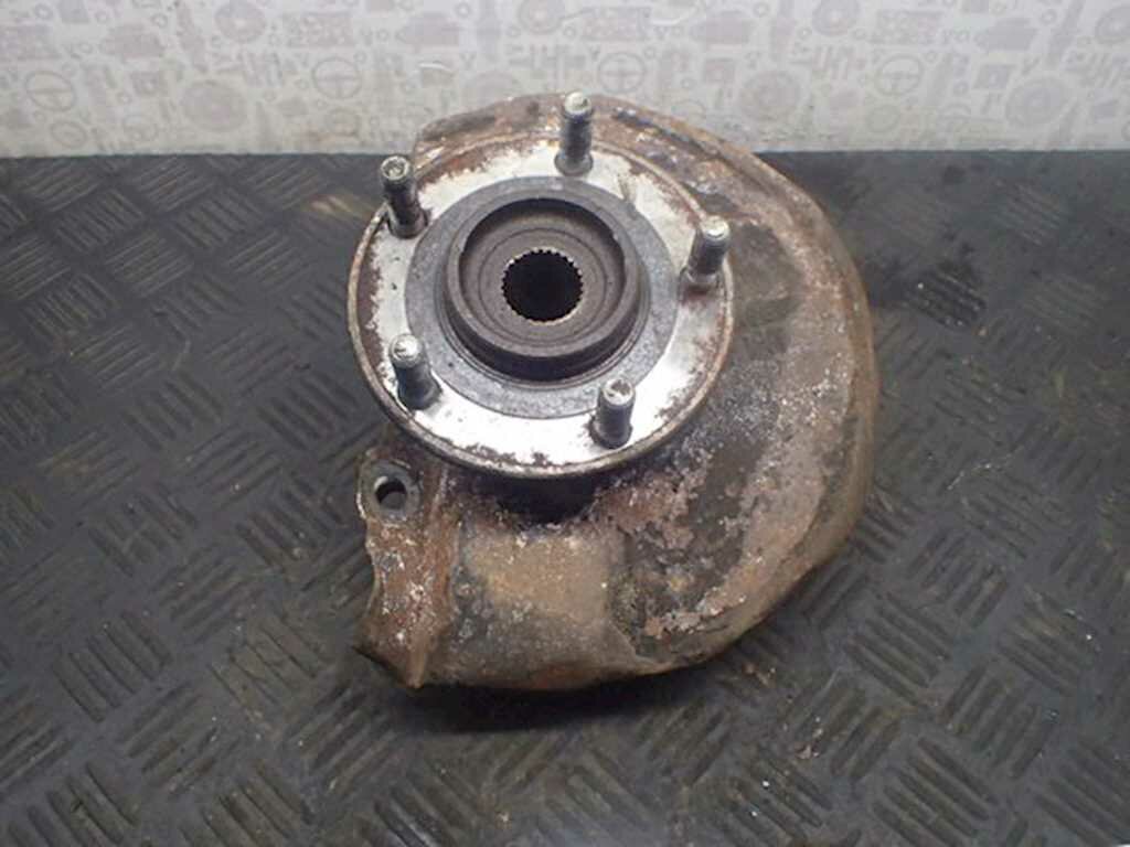 Ступица (кулак цапфа) передняя левая Jeep Patriot (MK) 68088499AD арт. 330041