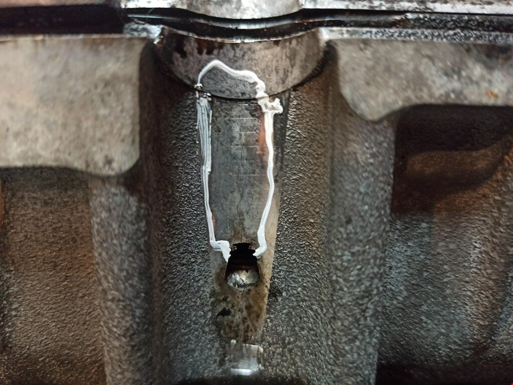 Головка блока цилиндров (ГБЦ) Suzuki Grand Vitara 2 1111067JG0 арт. 985837