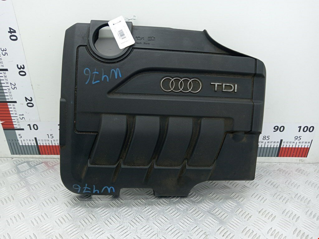 Накладка (крышка) двигателя декоративная Audi A3 8P 03L103925AN арт. 1996255