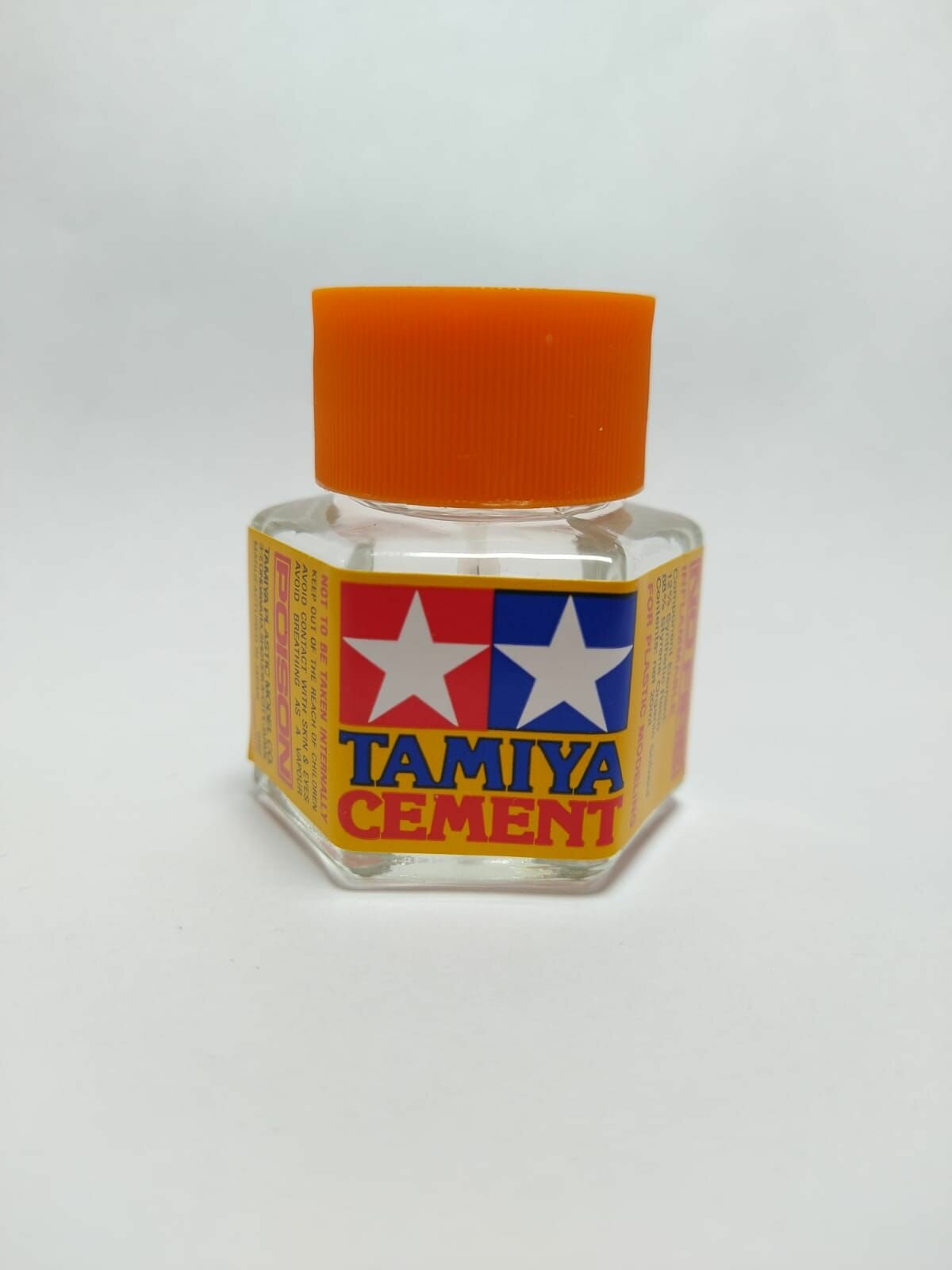 Клей для пластика с кисточкой, 20 мл (Cement, 20 ml)