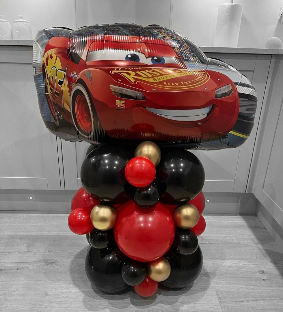 Напольная композиция "Тачки" с Молния Маккуин