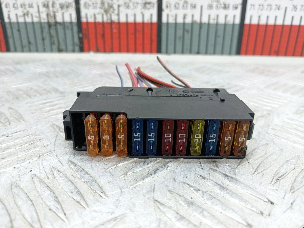 Блок предохранителей Audi A4 B8 8K0971845A арт. 2167756