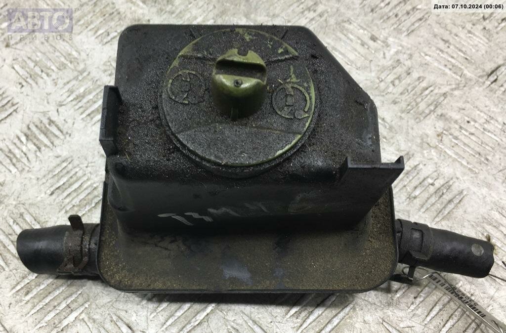 Бачок гидроусилителя Volkswagen Bora