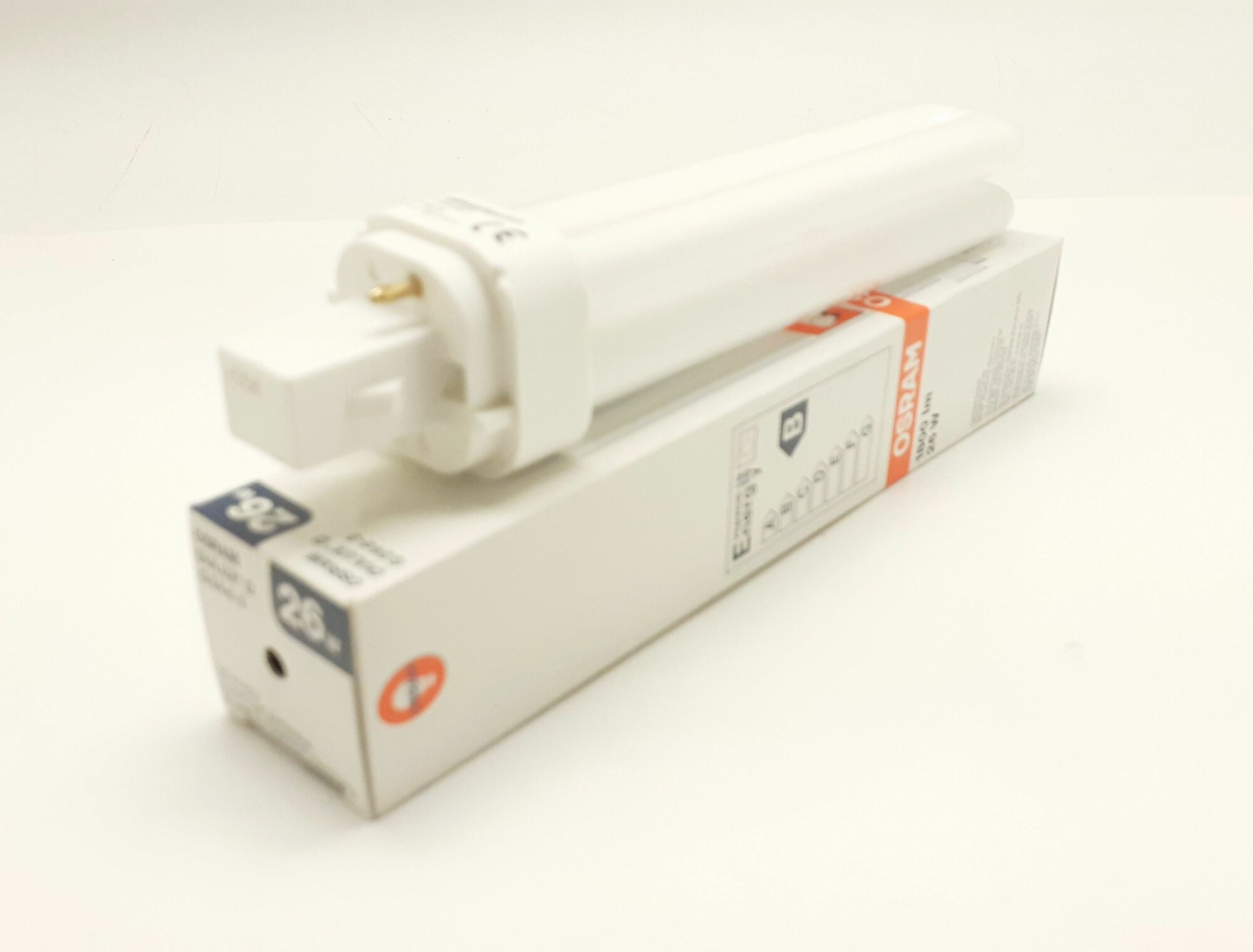 Лампа компактная люминесцентная DULUX D , G24d-3, 26W , 4000 K , 2 штуки в комплекте , OSRAM, производства Германии