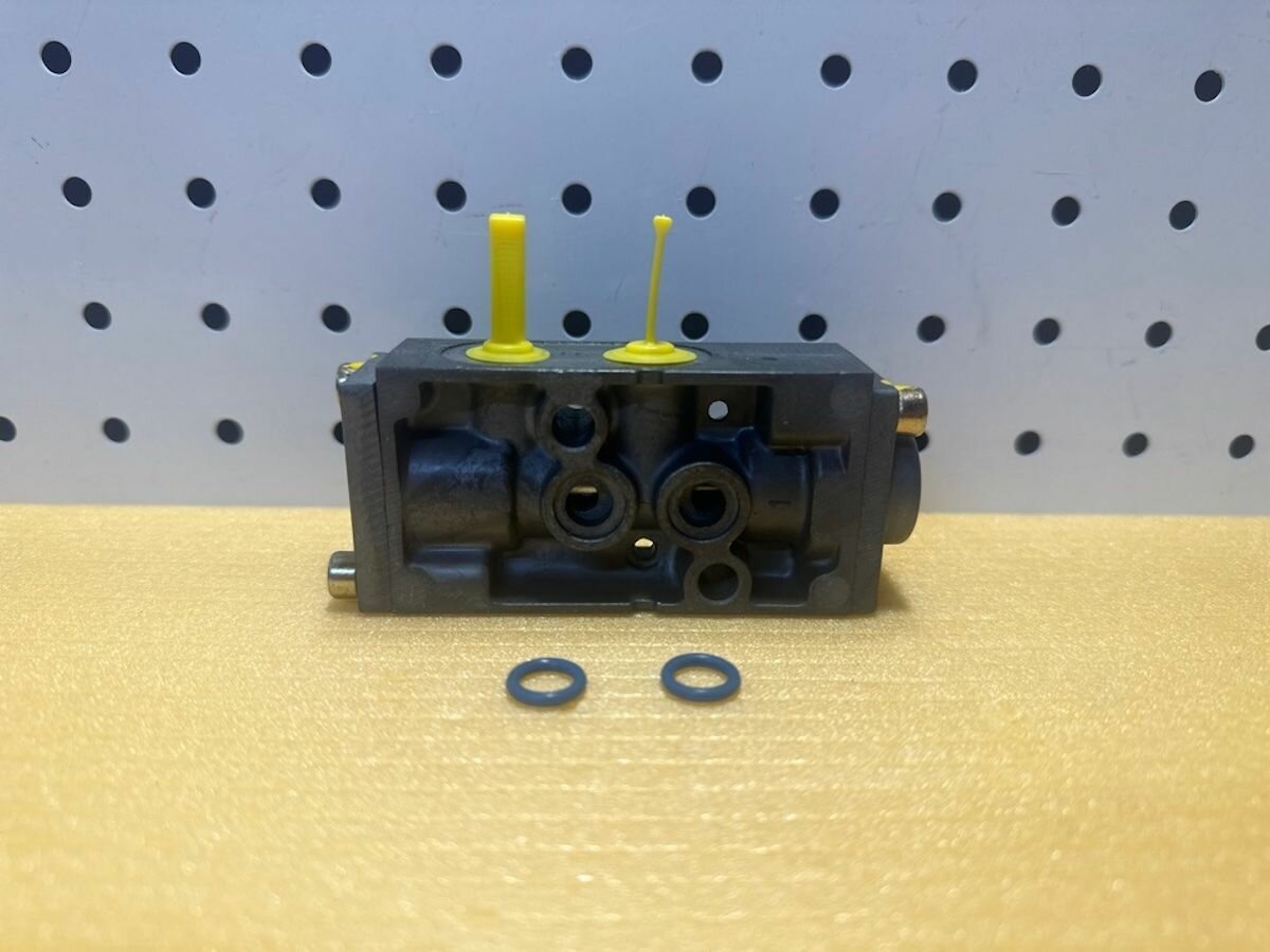 Клапан повышенной пониженной передачи КПП ZF 16S DAF MAN RENAULT IVECO (ДАФ рено МАН ивеко)