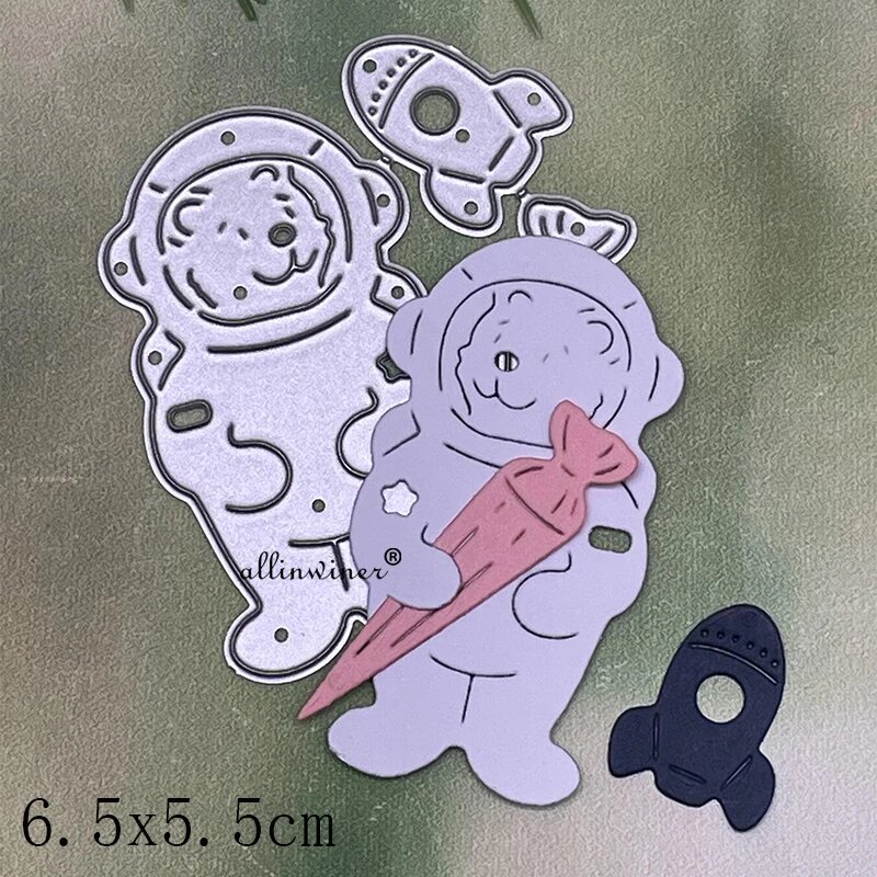 Металлические трафареты медведь космонавт F-659