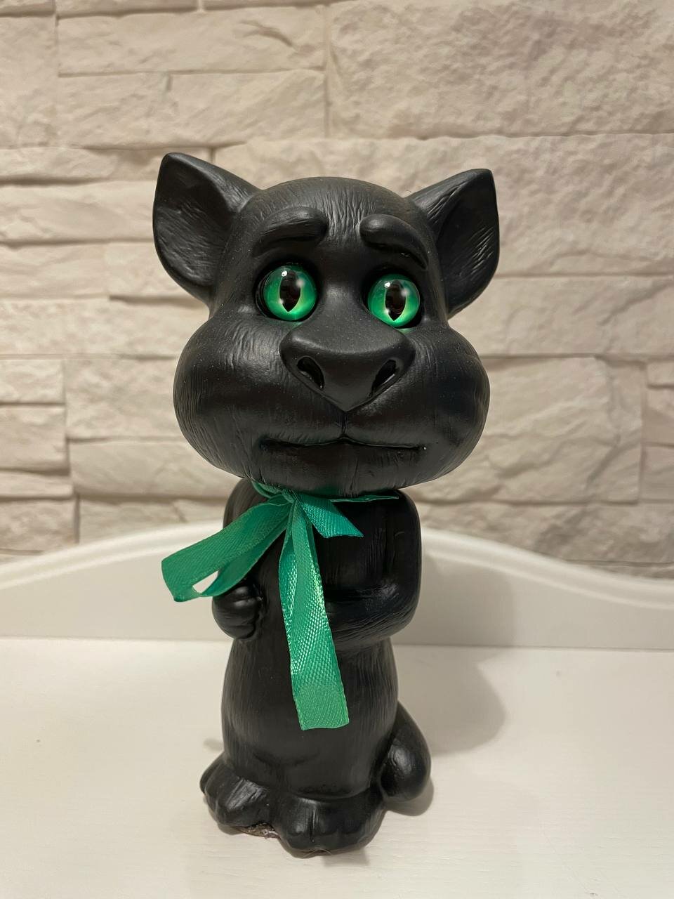 Интерьерная статуэтка фигурка Кот "Том", черный, ручная работа, гипс 17 см