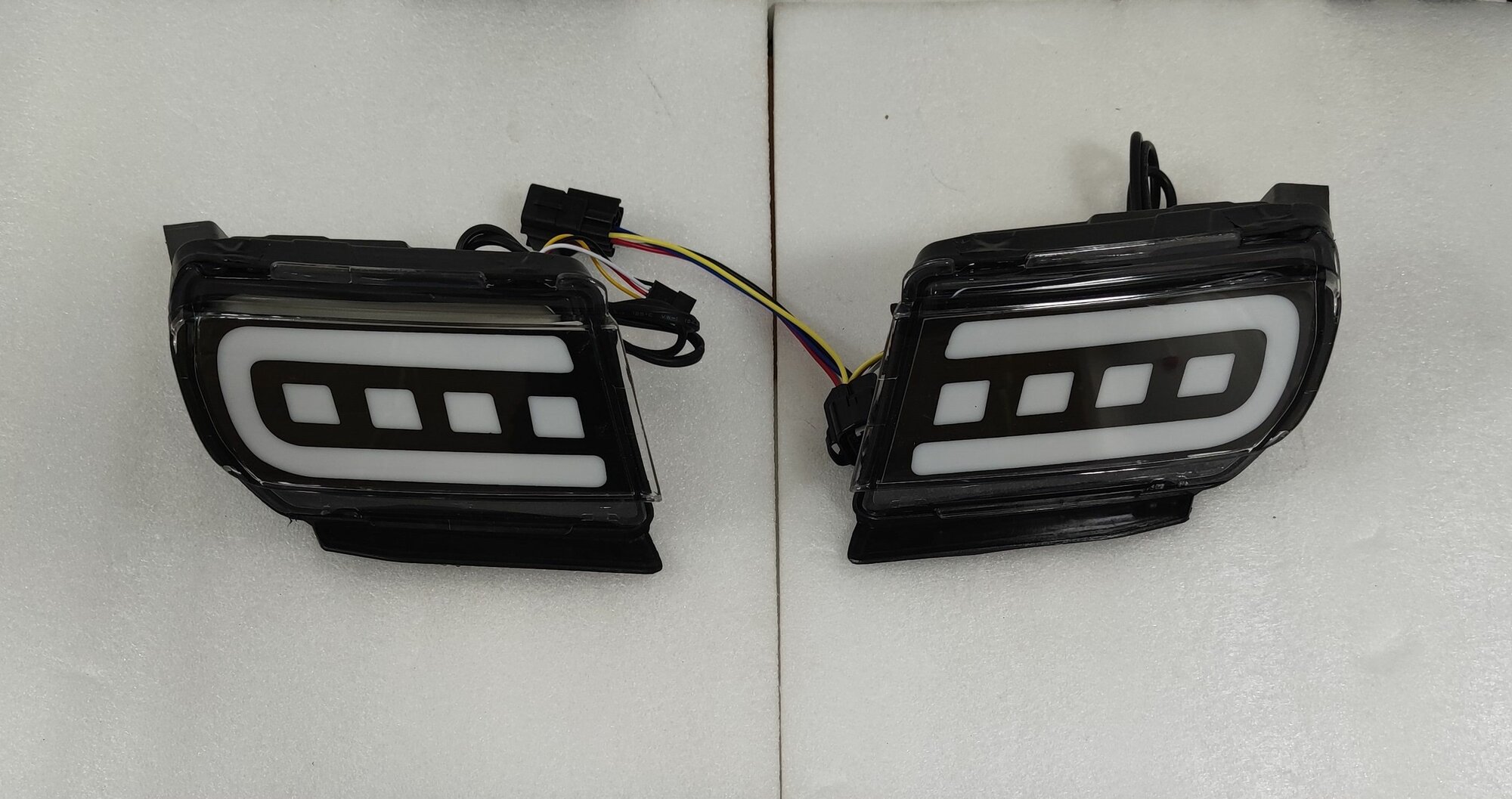 Фонари в бампер задние черные Land Cruiser Prado 150