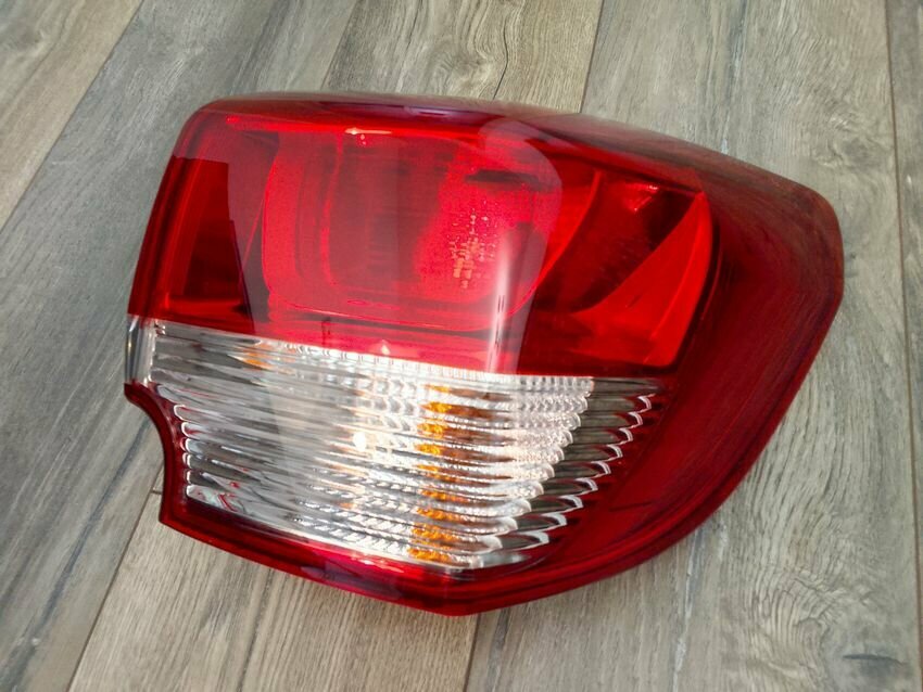 Задний фонарь автомобильный, 1 шт, арт. 924024X600
