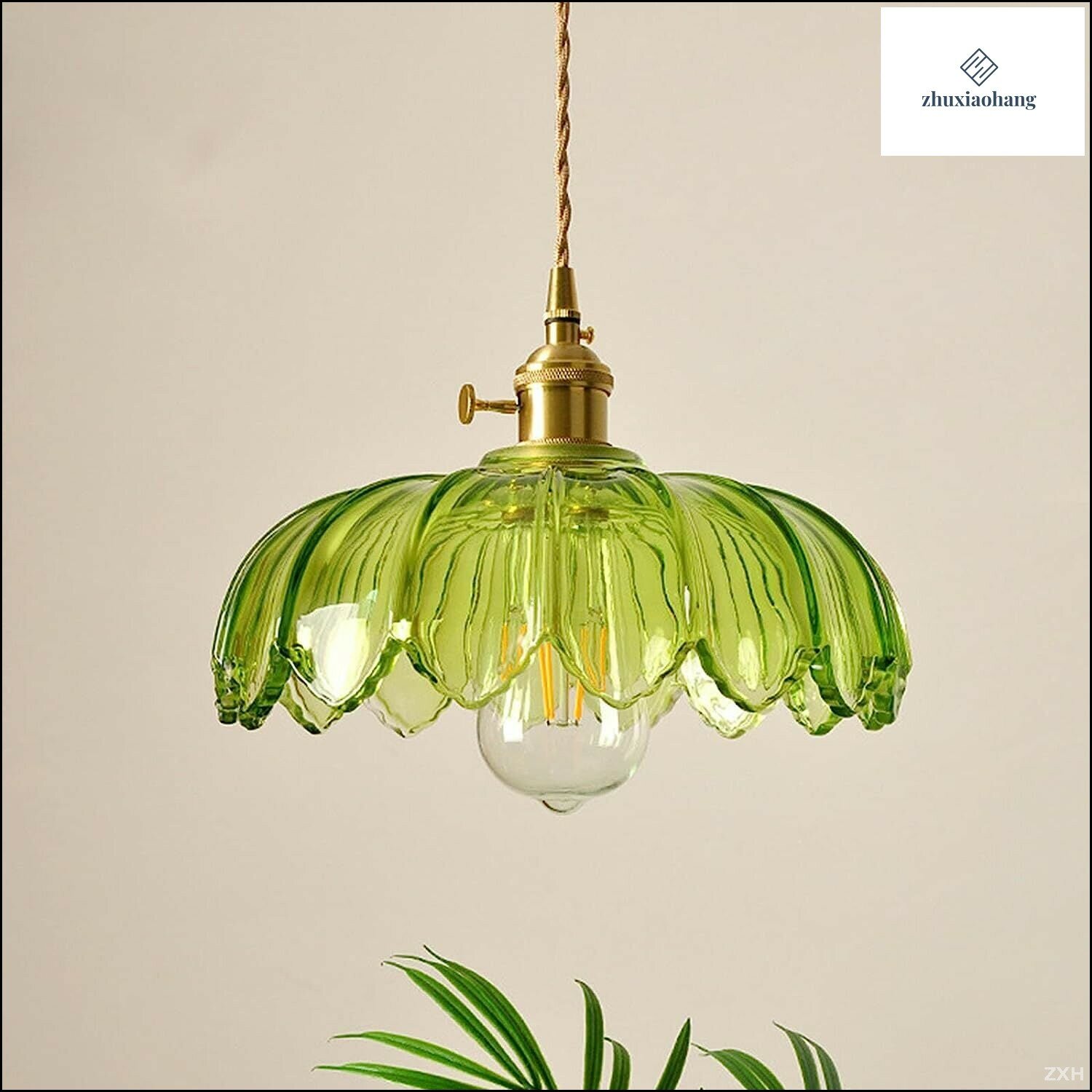 Эксклюзивная винтажная люстра лотос