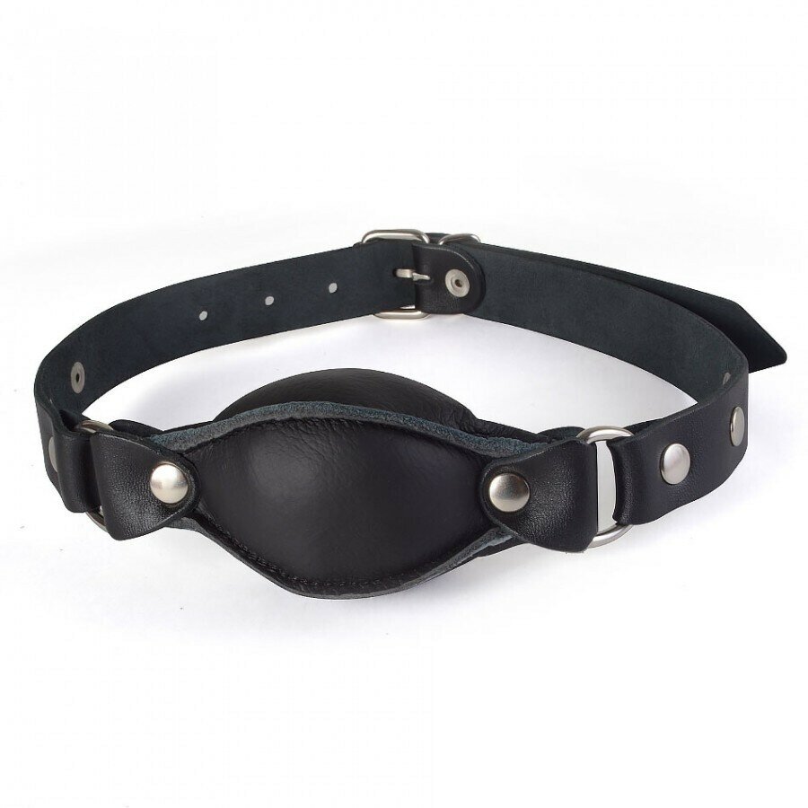Чёрный кожаный кляп на регулируемых ремешках