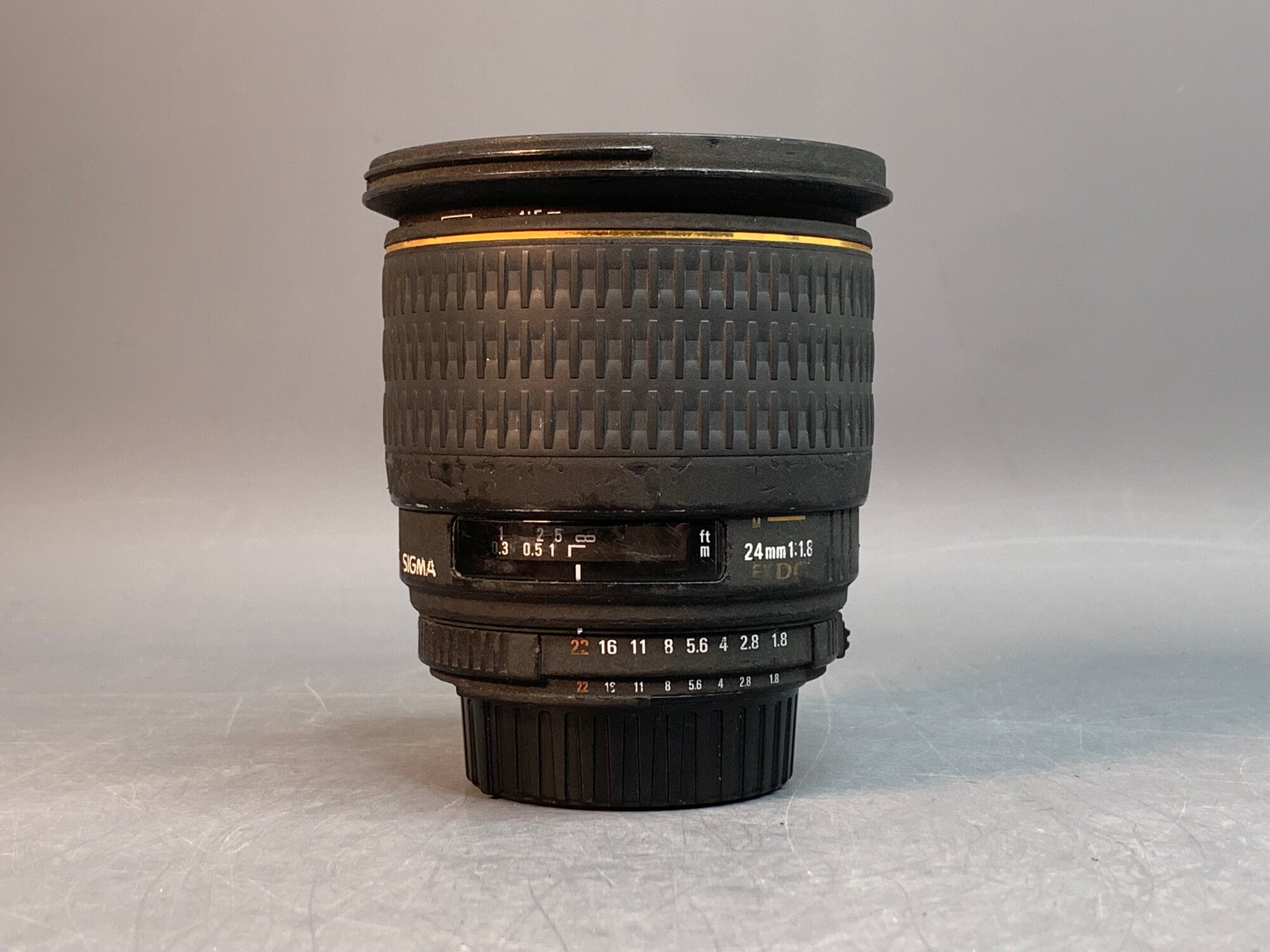 Sigma 24mm F1.8 EX DG ASP Macro Nikon F, царапины на линзах