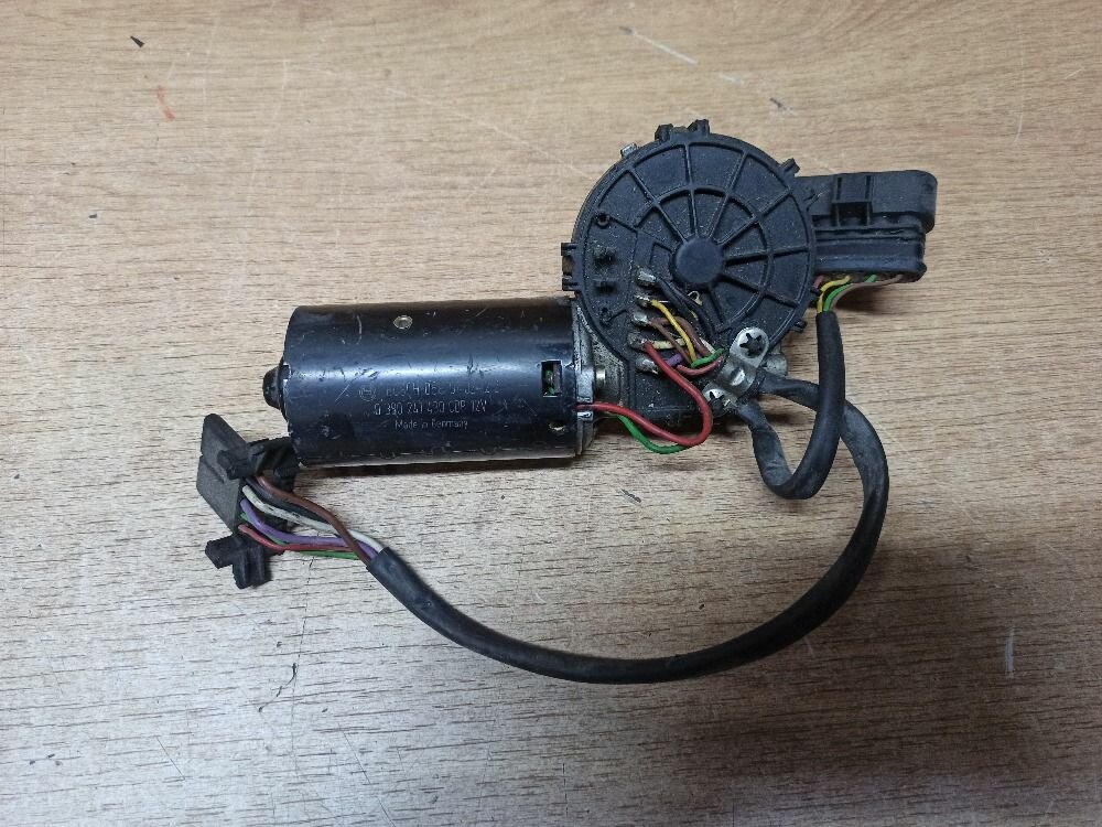 Мотор стеклоочистителя Volkswagen Sharan Alhambra