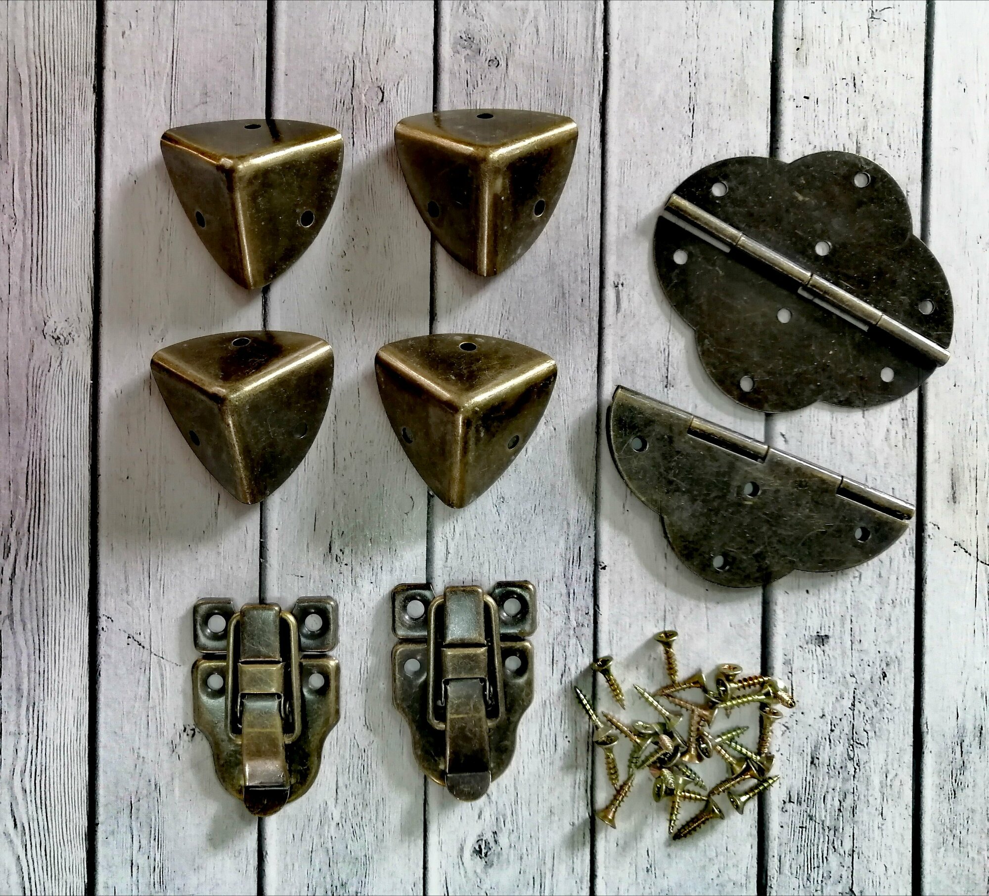 Уголки, замок, петли для сундука "Бронза-3" набор