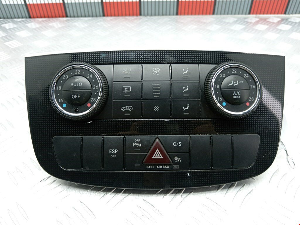 Блок управления печки (климат-контроля) Mercedes R-Class (W251) A2518702689 арт. 1845995