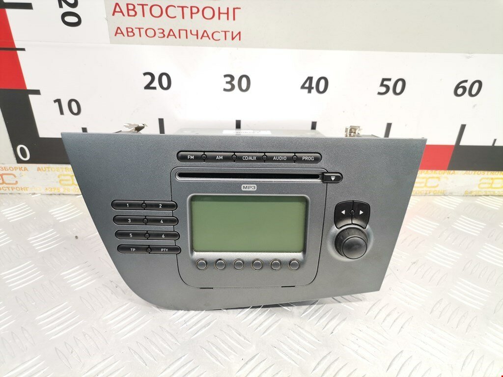 Магнитола Seat Leon 2 (1P) 1P2035186A арт. 960593