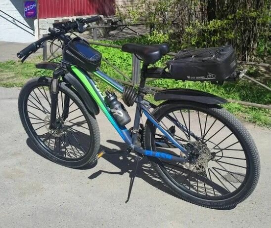 Накладки (защита) на спицы велосипедов и питбайков черные, комплект на 2 колеса