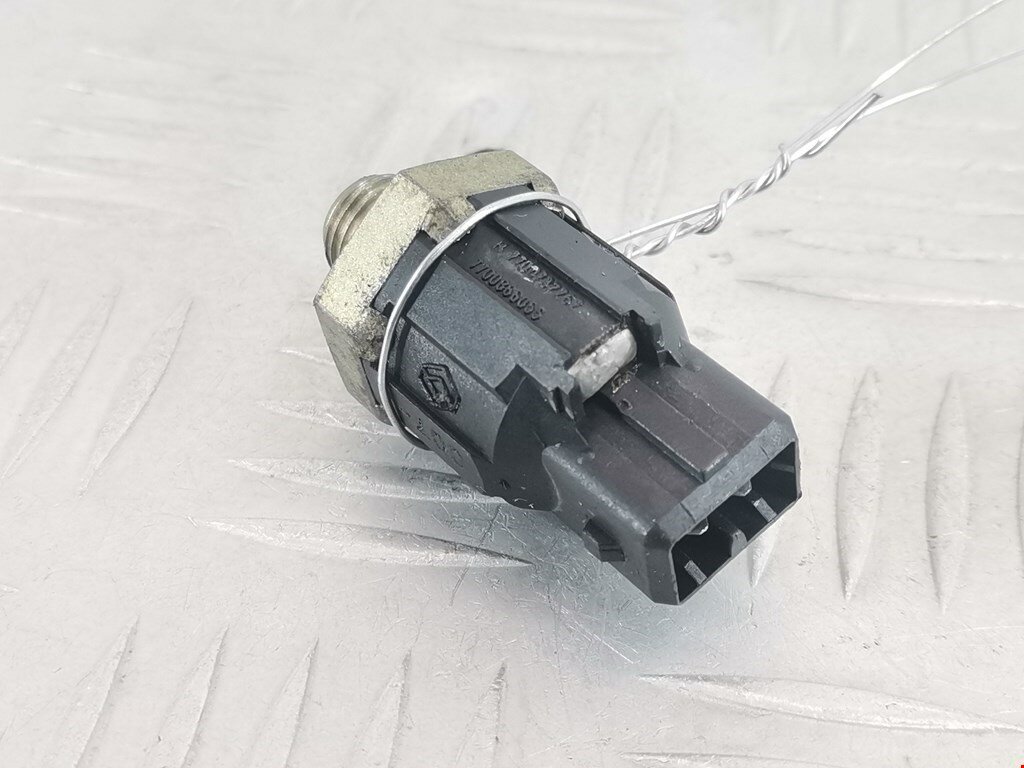 Датчик детонации Renault Megane 2 8200680689 арт. 1545581