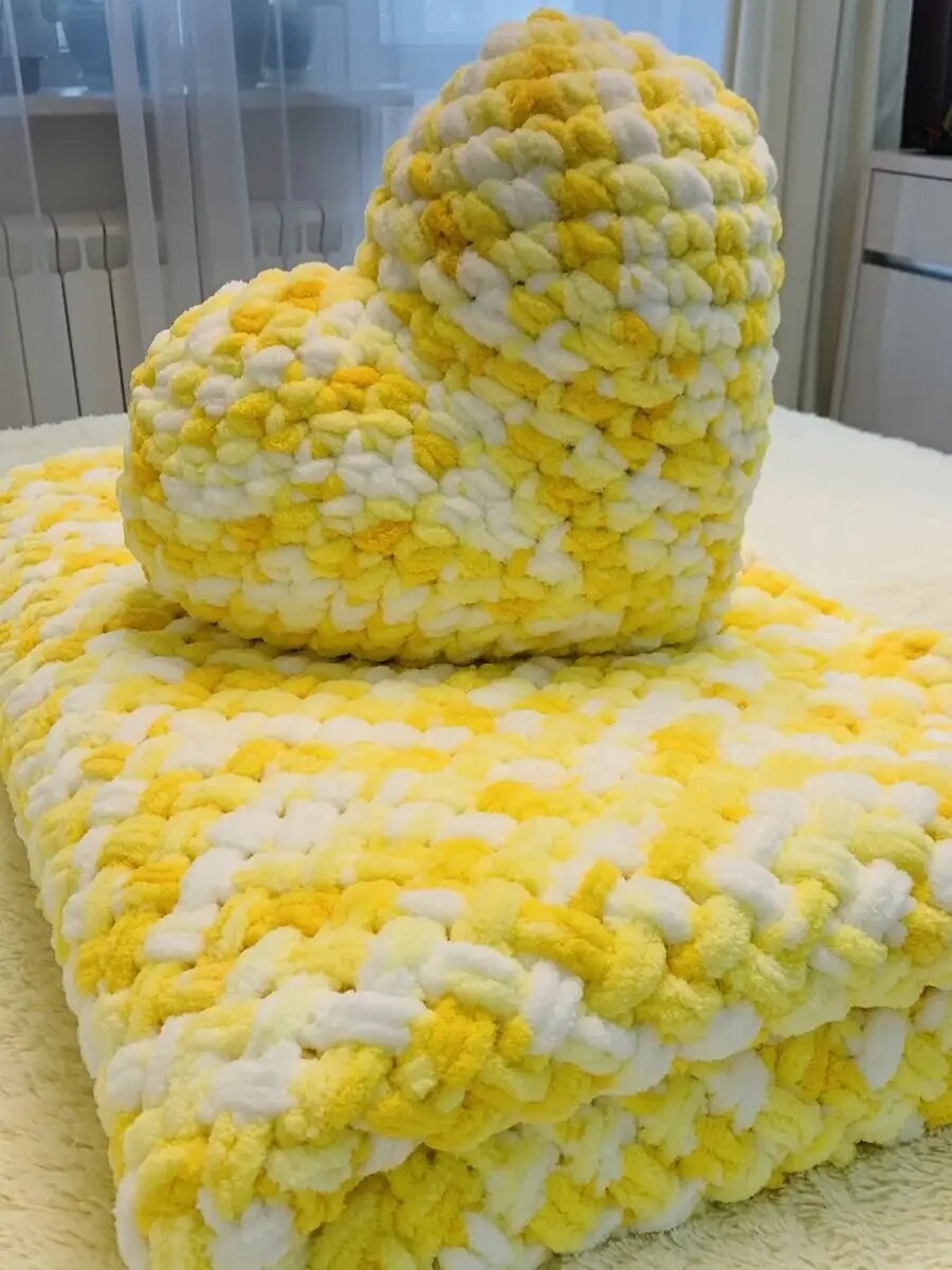 Плед 160x200 и подушка 40x40 Ручная работа из Alize Puffy