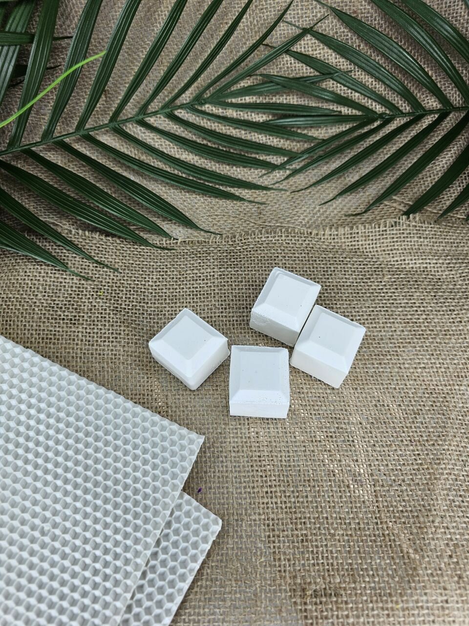 Краситель жирорастворимый для свечей и мыла 100 грамм Белый