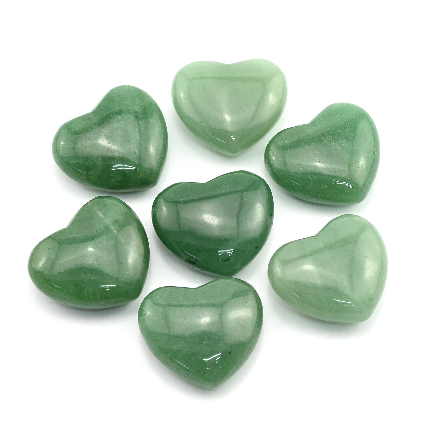 Сердце из авантюрина зеленого 38*34*15мм .