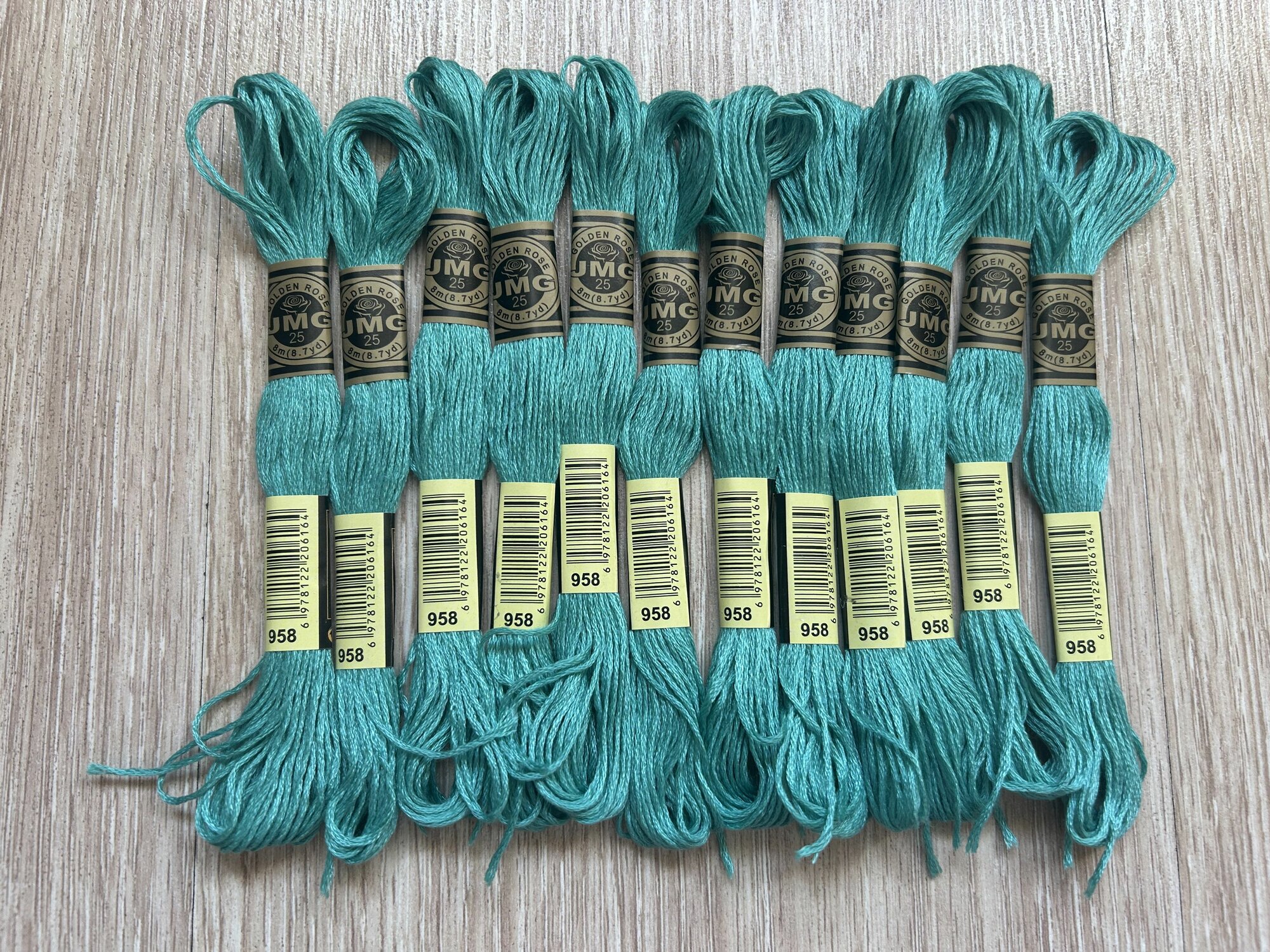 Нитки для вышивания JMC мулине (150-3866) 100% полиэфир 12 штук x 8 м