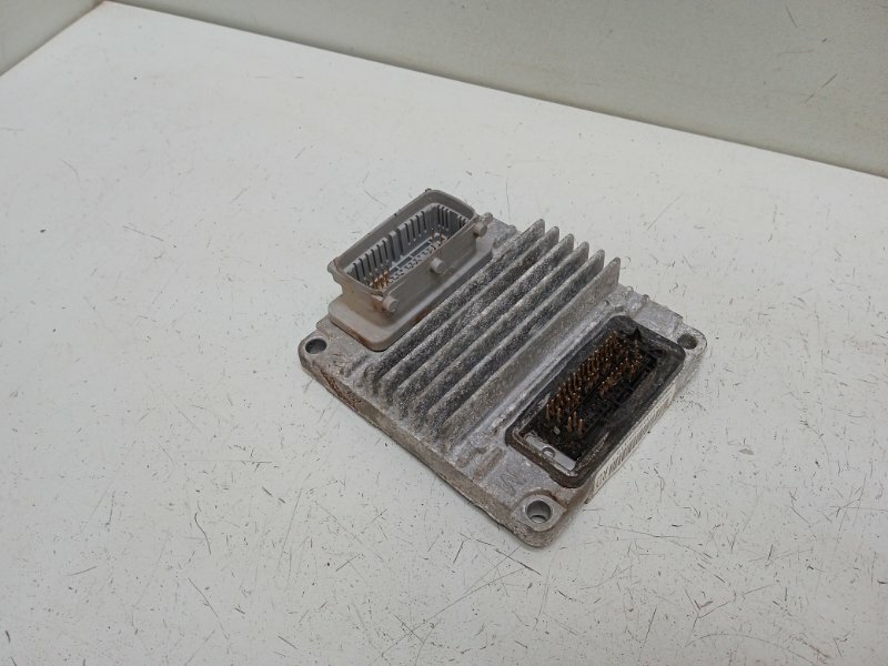 Б/У блок управления ДВС, мозги, 1.4 F14D3 , Шевроле Авео Т250 Блок управления двигателем Chevrolet Aveo 2008 T250 192331 GE...