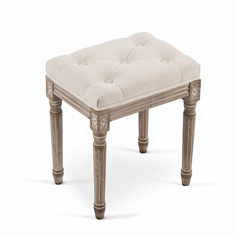 Старинный табурет в европейском стиле