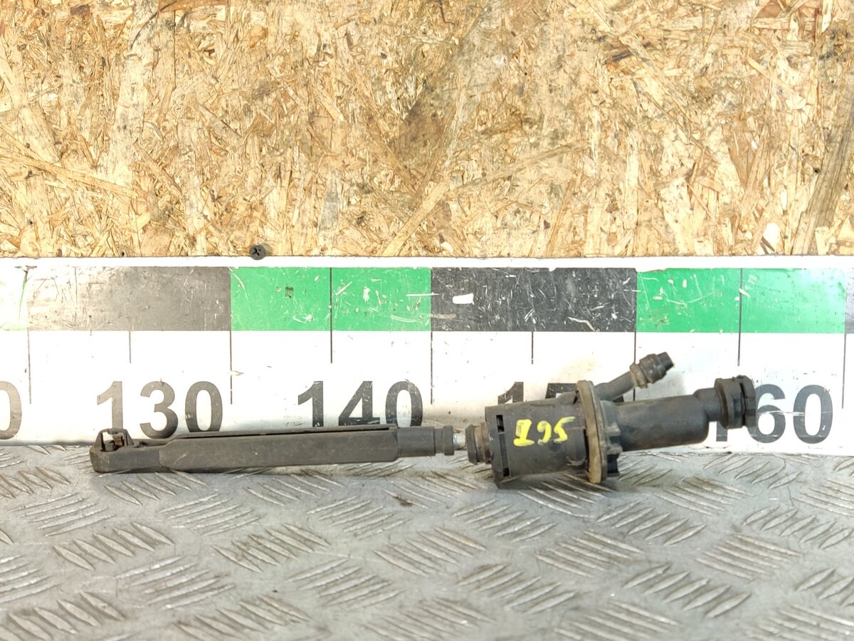 Цилиндр сцепления главный CITROEN C4 2005-2011 218282