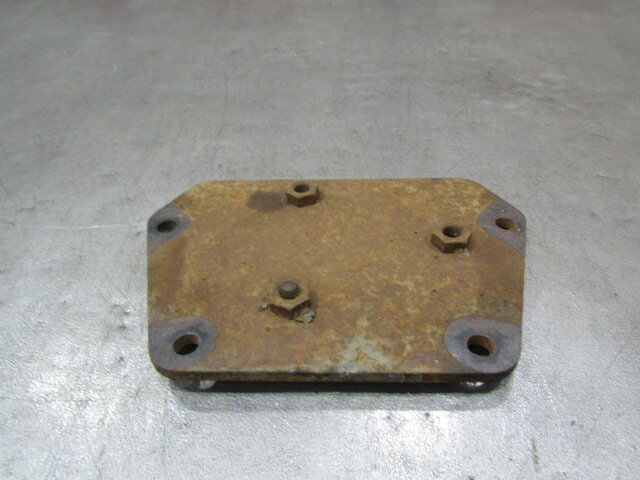 Кронштейн крыла задней оси слева для а/м KAMAZ 5490