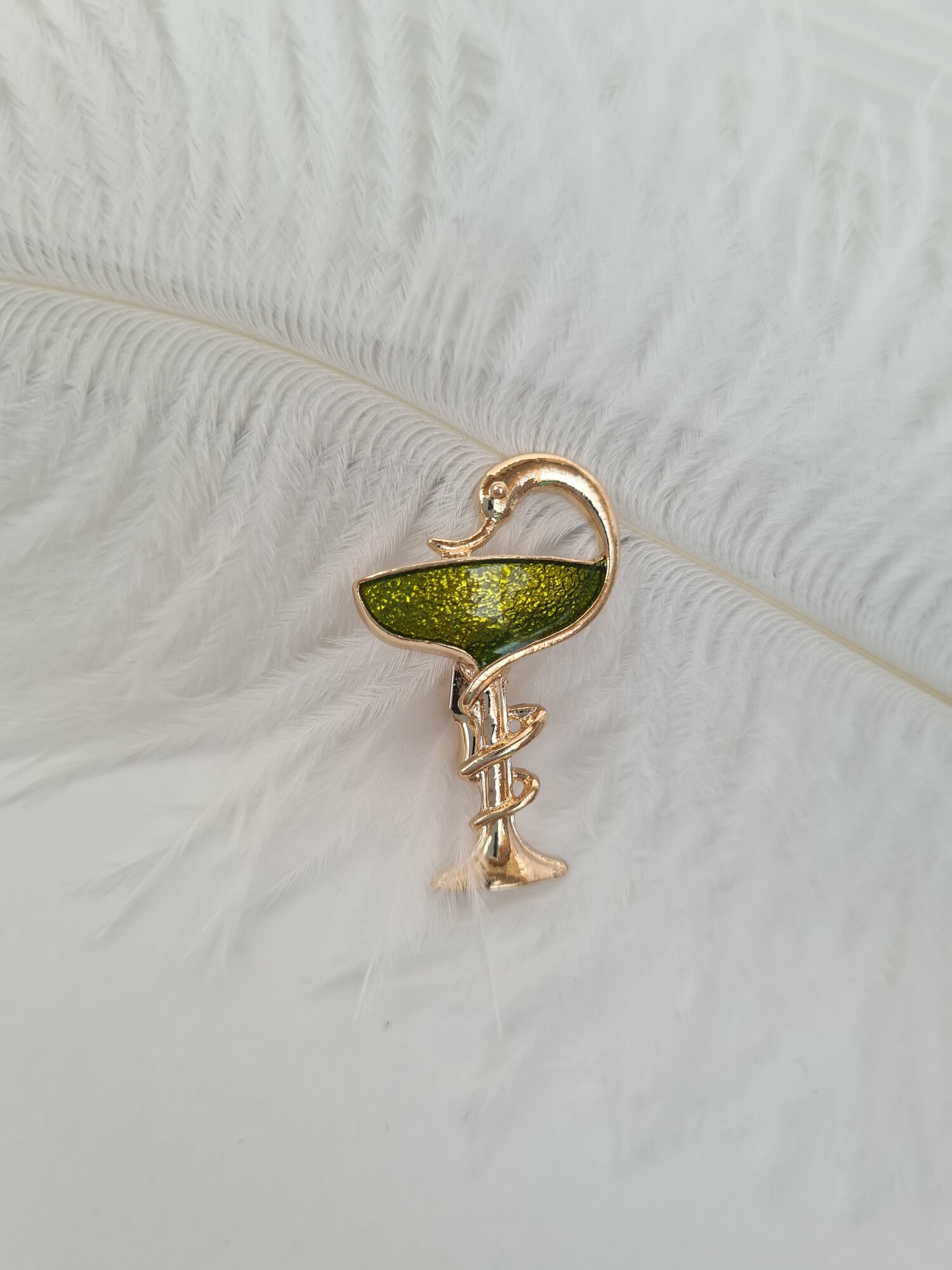 Брошь, эмаль