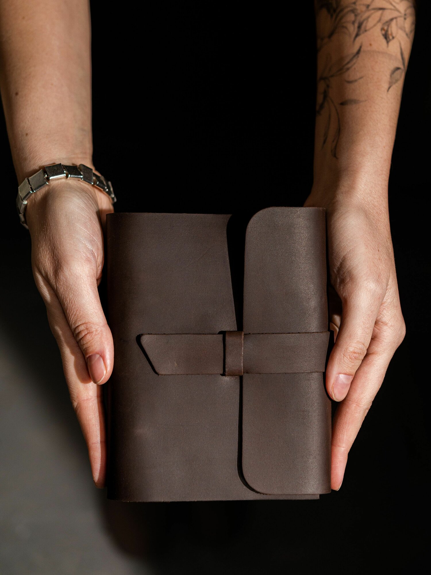 Кожаный ежедневник формата А6 на кольцах со сменным блоком/Записная книжка из натуральной кожи/Блокнот 10х15