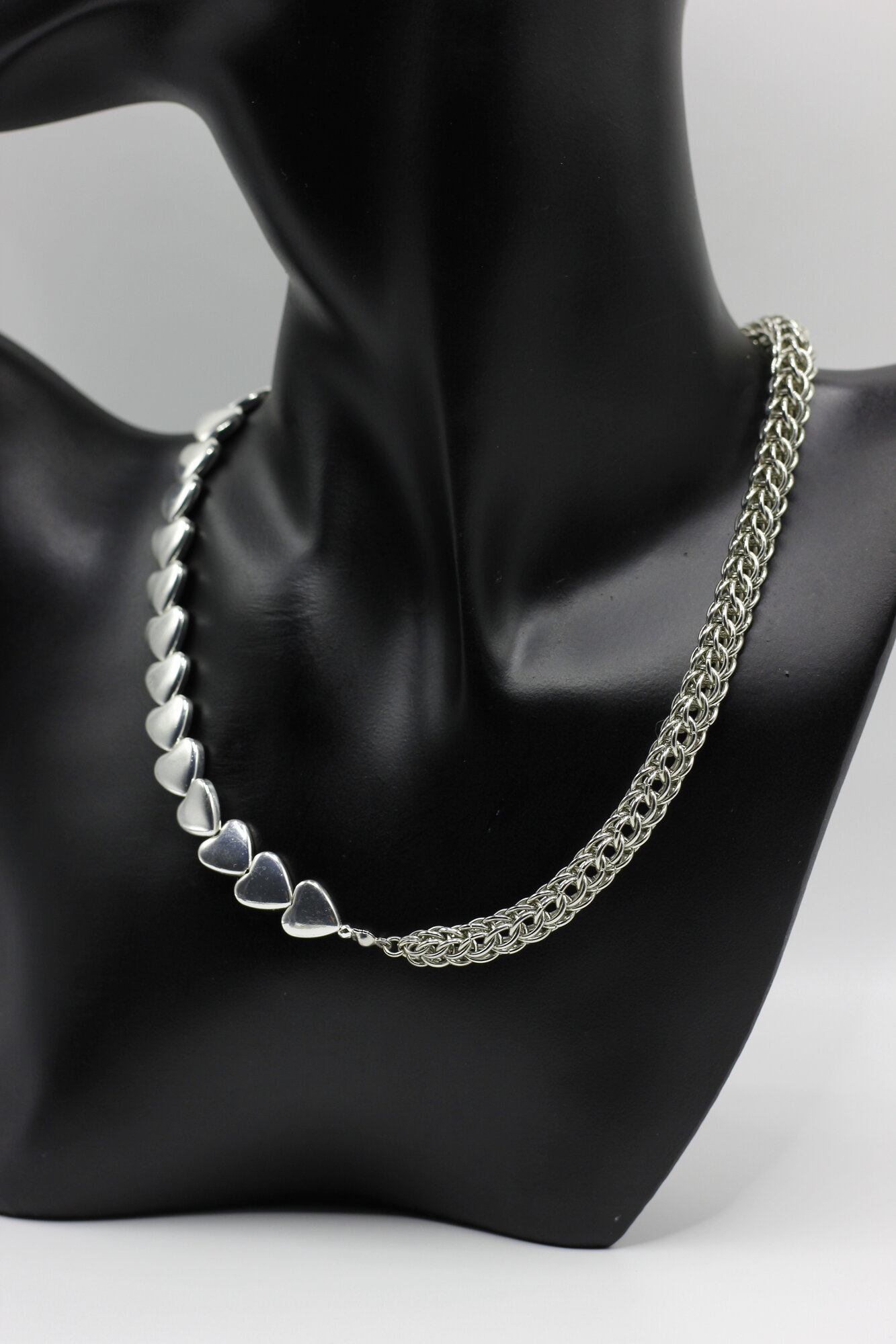 Колье, гематит