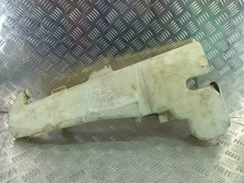 Бачок омывателя Б/У для HONDA CR-V II (2001—2004) 76840SCAS01