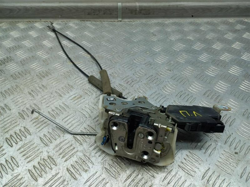 Б/У Замок двери передней левой Subaru Tribeca / Субару Трибека 3.6 EZ36 256 Л.С. 2007