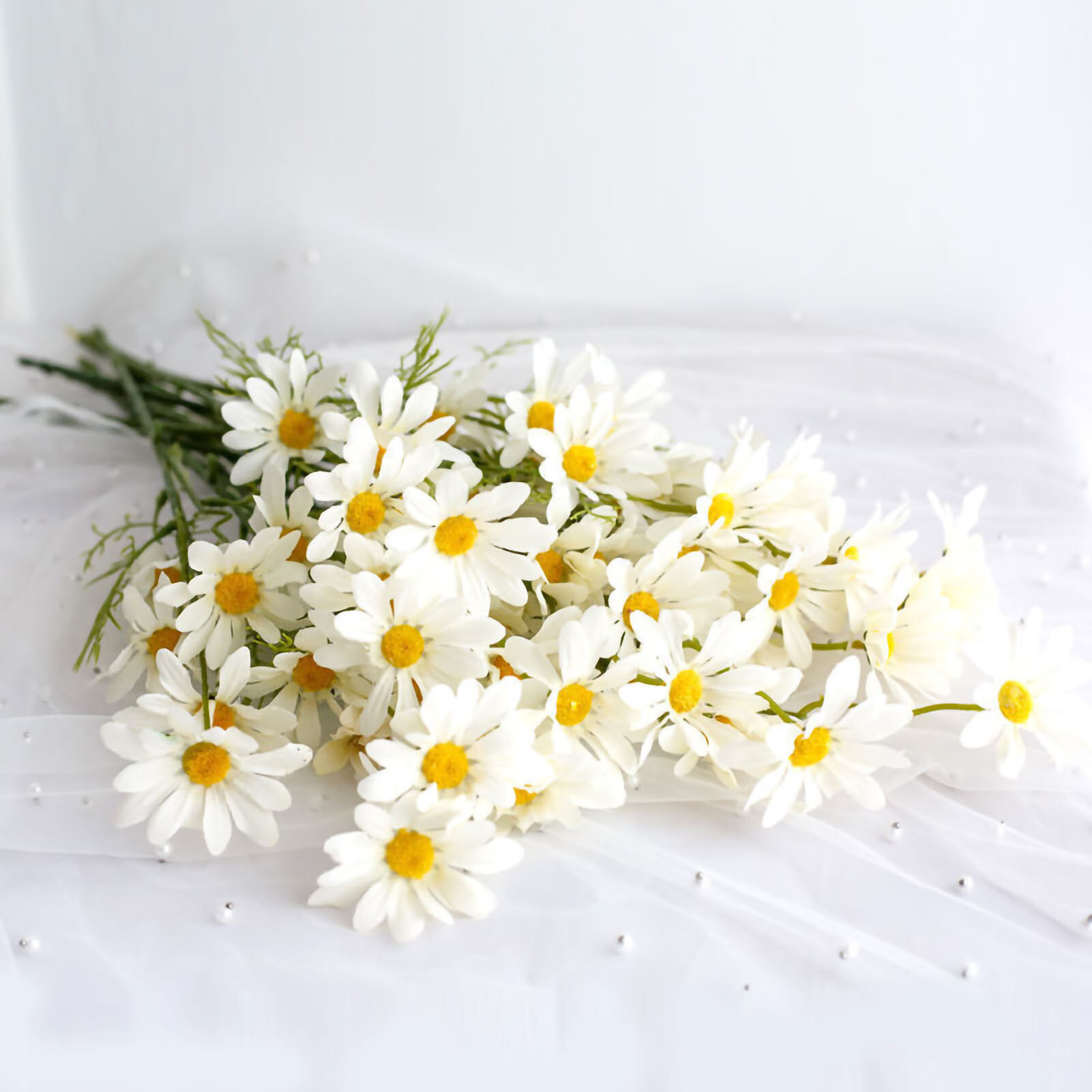 Фальшивые ромашки цветы